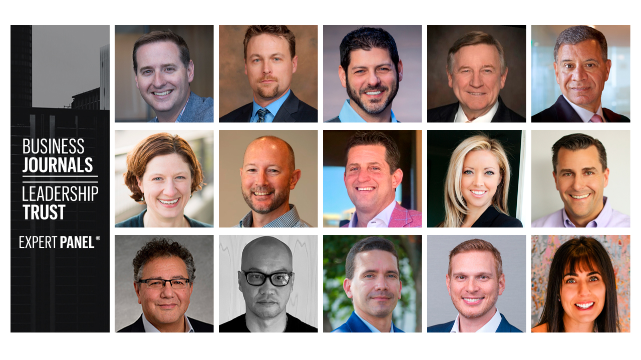 15 effective ways to keep your teams on track while they’re working ...